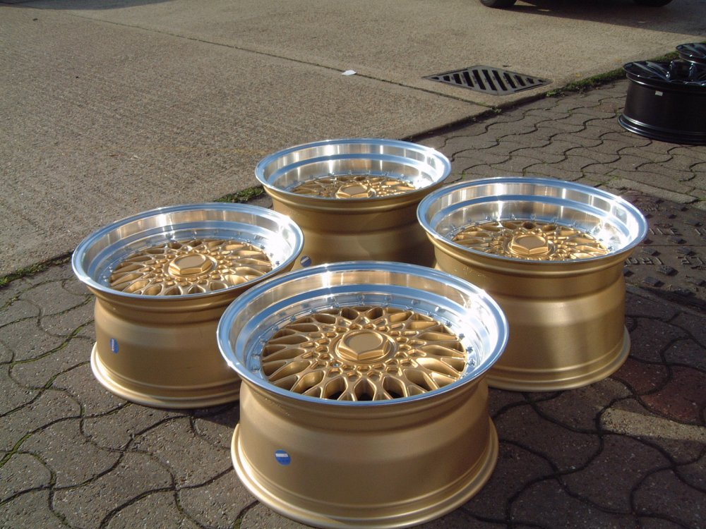 BM Autosport - NEW 15 INCH DARE DR RS ALLOY WHEELS IN GOLD WITH POLISHED...
