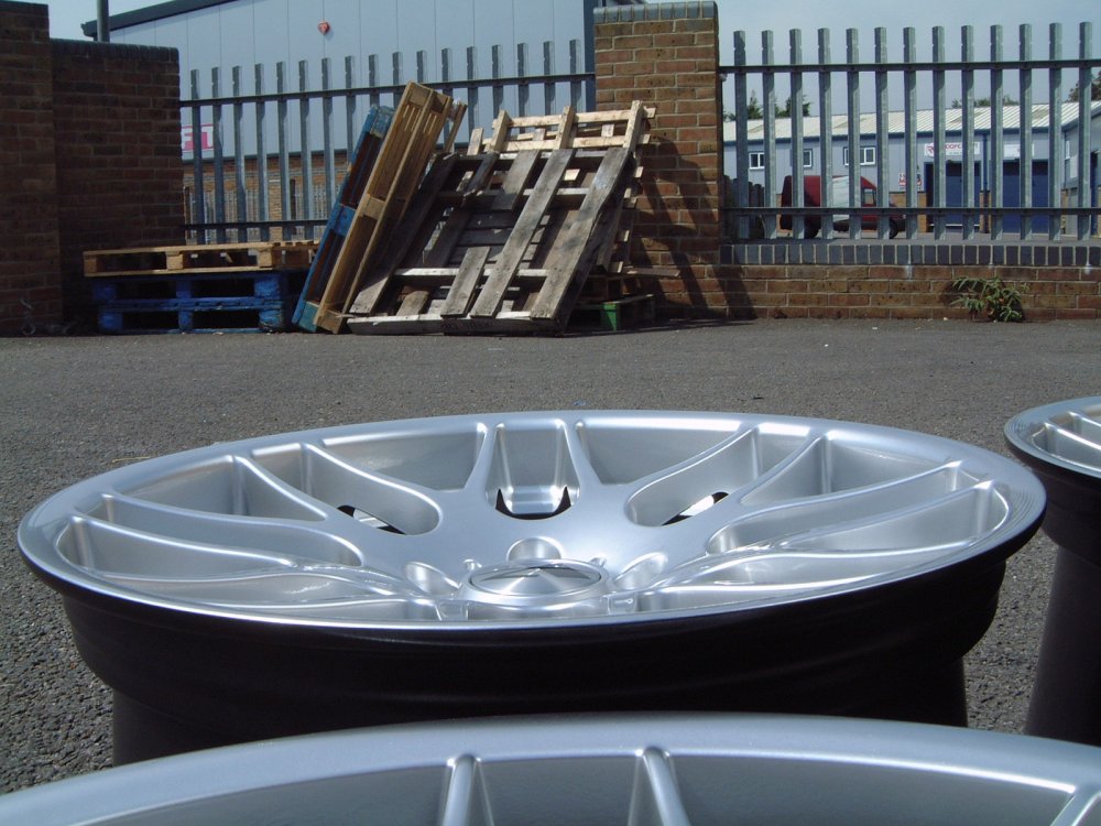 BM Autosport - NEW 19 INCH ATOMIC CSL ALLOY WHEELS IN HYPER SILVER, WITH...