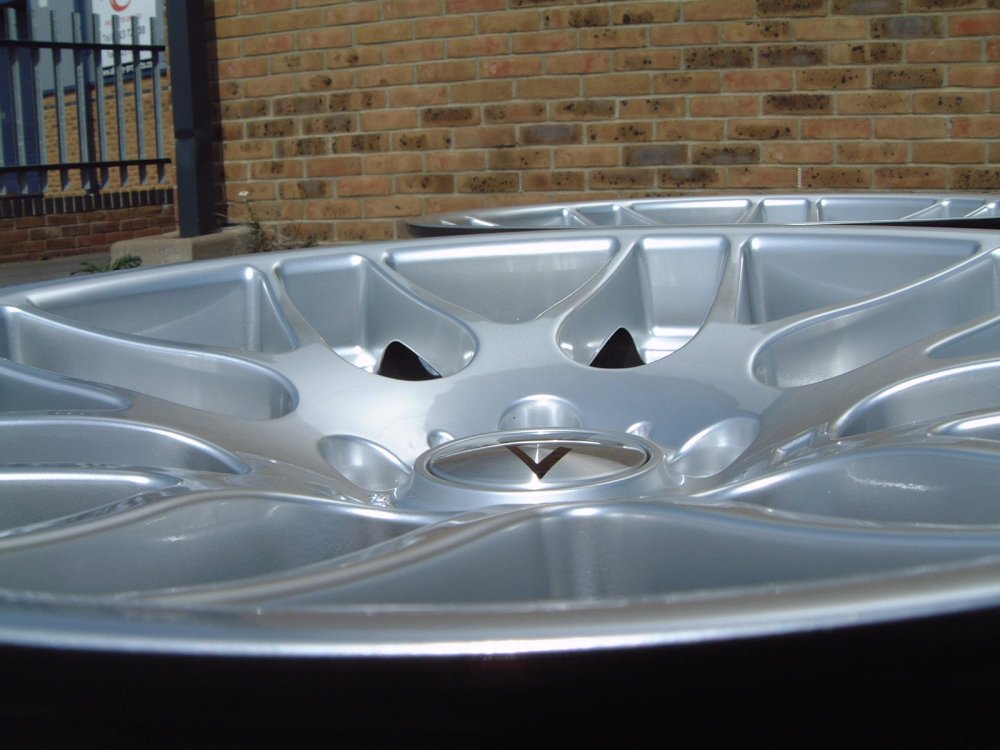 BM Autosport - NEW 19 INCH ATOMIC CSL ALLOY WHEELS IN HYPER SILVER, WITH...