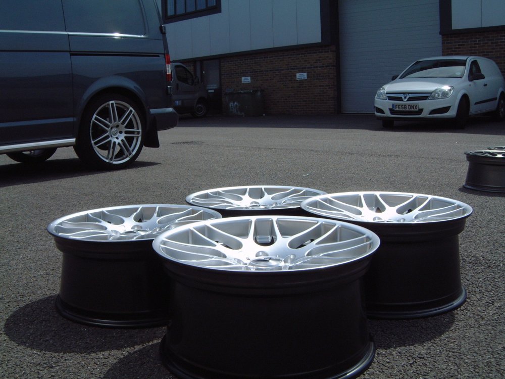 BM Autosport - NEW 19 INCH ATOMIC CSL ALLOY WHEELS IN HYPER SILVER, WITH...