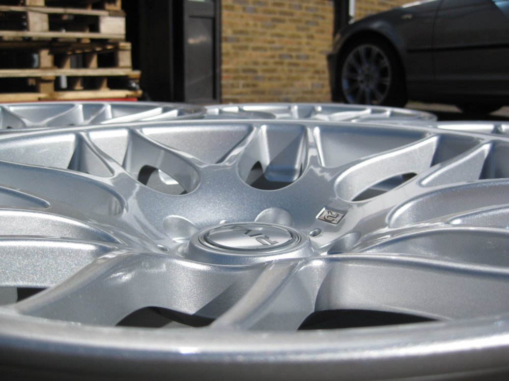 BM Autosport - NEW 19 INCH FOX RIVA DTM CSL ALLOY WHEEL IN SILVER WITH D...