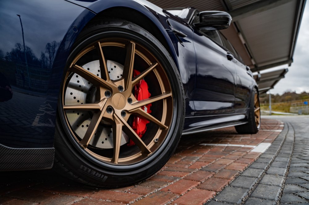 BM Autosport - New 20 Inch Riviera RF1 Alloy Wheels in Matt Bronze and G...