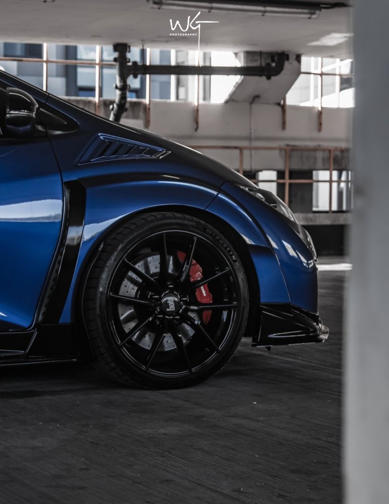 BM Autosport - New 20 Inch BOLA FLC Alloy Wheels In Gloss Black, Flow Fo...