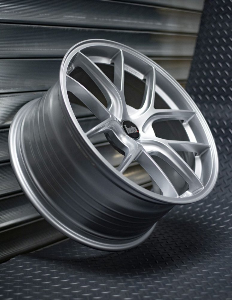 BM Autosport - New 19 Inch Bola FLE Alloy Wheels In Silver, Flow Formed,...