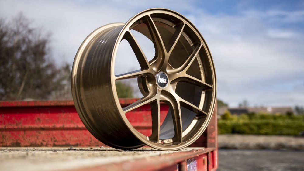 BM Autosport - New 18 Inch Bola FLE Alloy Wheels In Gloss Bronze, Flow F...